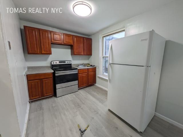 4 Union Pl, Yonkers, NY 10701