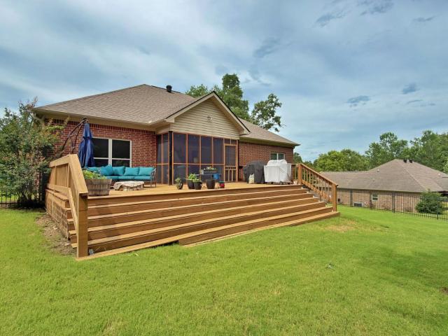 4 Valley View Road