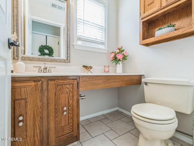 4 Vassar Place