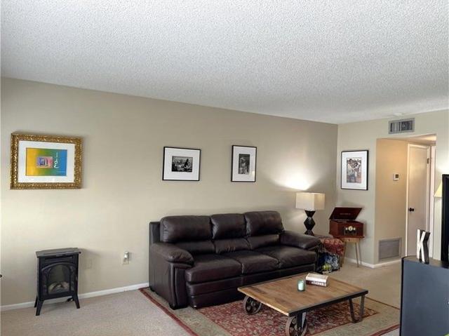 4 Vista Palm Ln Apt 105, Vero Beach, FL 32962