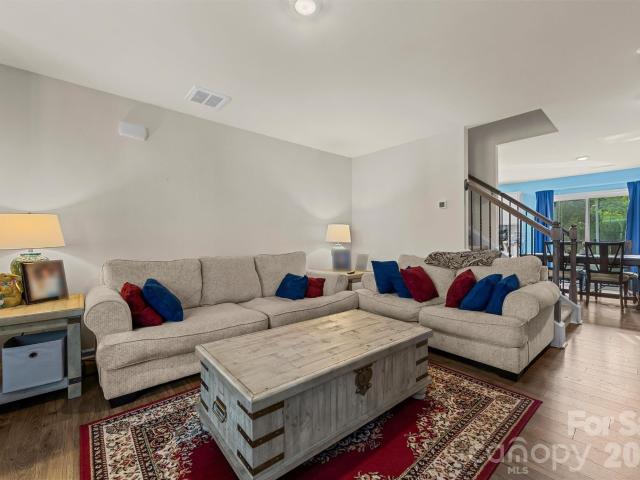 4 Virginia Commons Drive