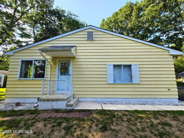 4 Wyoming Avenue Unit B