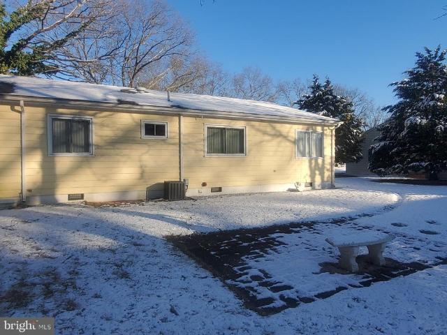 4 Wyoming Drive # B