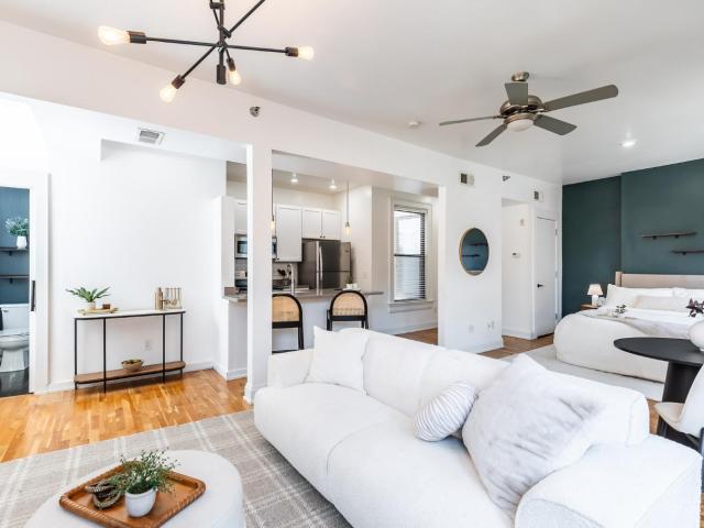 4 W 14th Street
