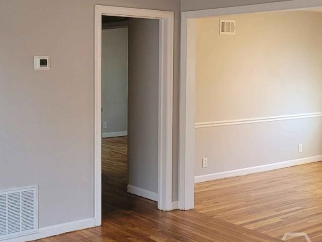 4 W 53rd Street # 4