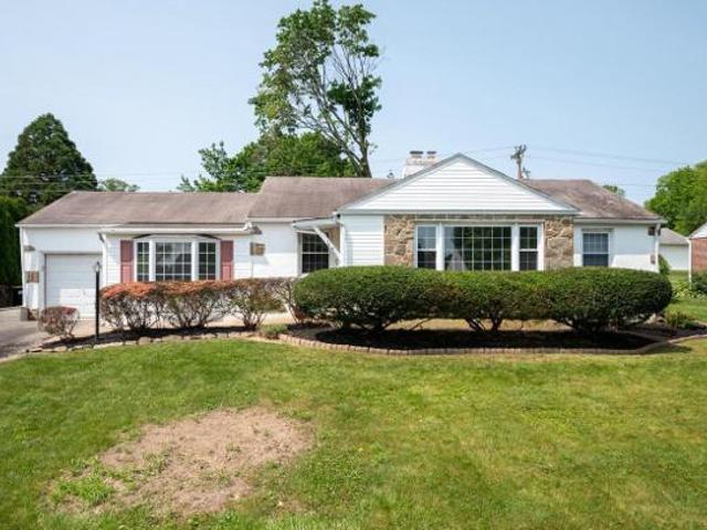4 W Dale Rd, Wilmington, DE 19810 in Wilmington, Delaware
