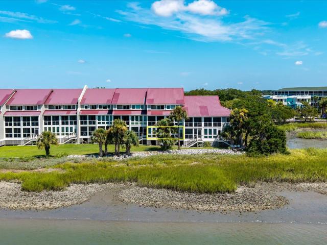 4 W Mariners Cay Drive