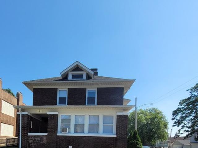 4 Waltham St, Hammond, IN 46320
