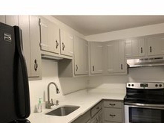 4 Warren Lodge Ct Apt 1C, Cockeysville, MD 21030