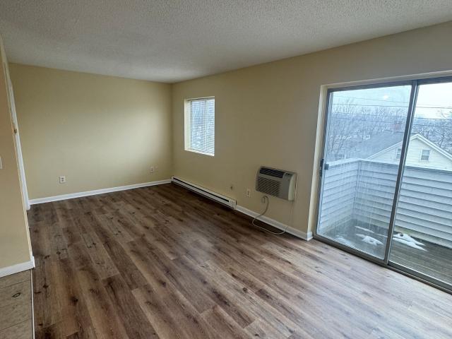 4 Warwick St, Unit 17, New Haven, CT 06513 | MLS #24157 | Compass
