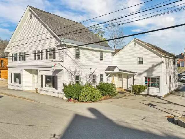 4 Water St, Meredith, NH 03253 MLS 5039164