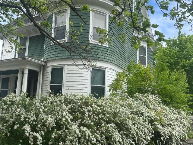 4 Watson Place