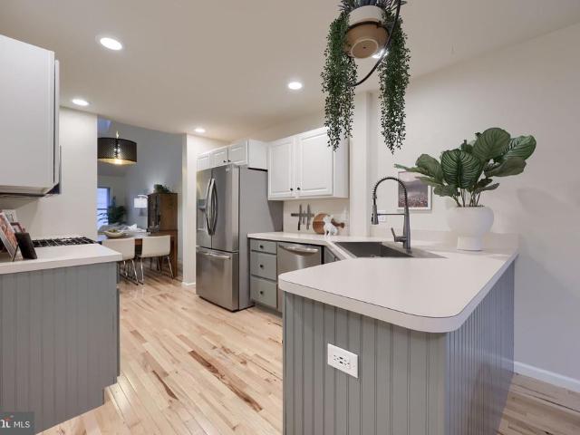 4 Weaver Avenue
