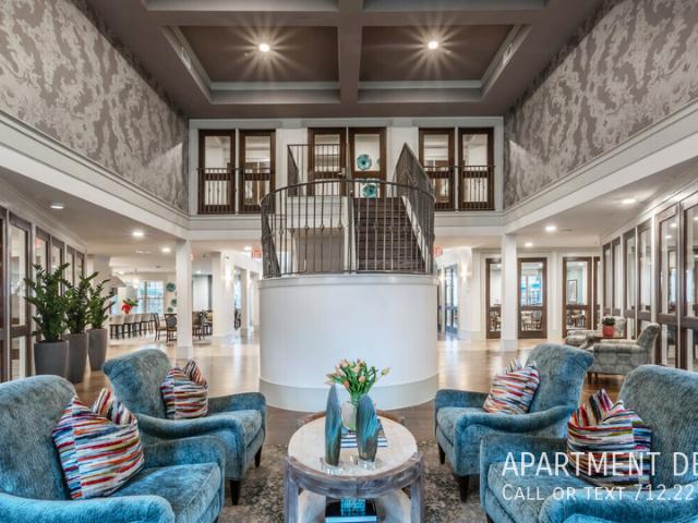4 weeks free ! resort style swimming apartment in Spring