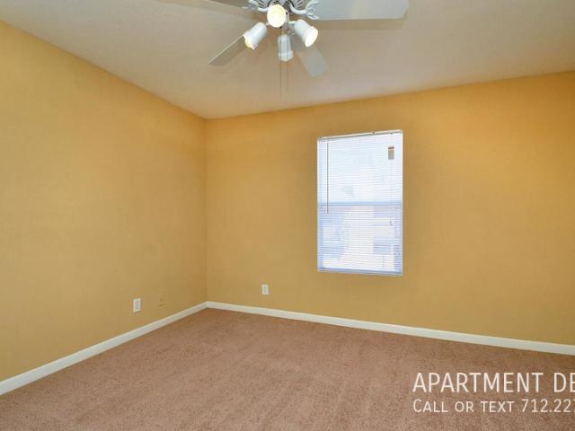 4 weeks freestunning community Rosenberg apartment