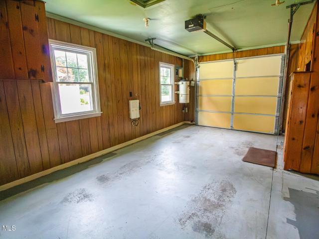 4 Weiser Street
