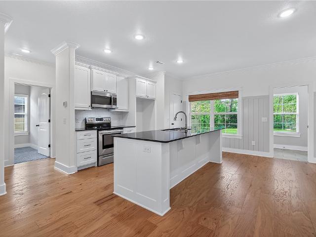 4 Wendike Place