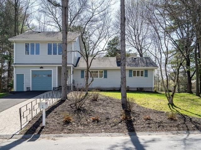 4 Westwood Rd, Lexington, MA 02420