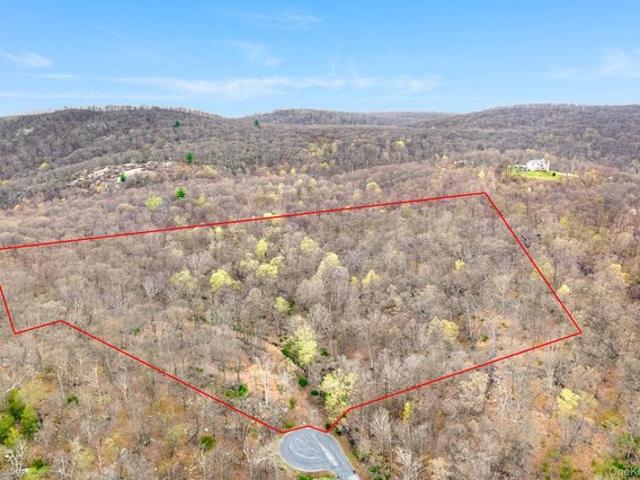 4 Weyant Rd, Fort Montgomery, NY 10922