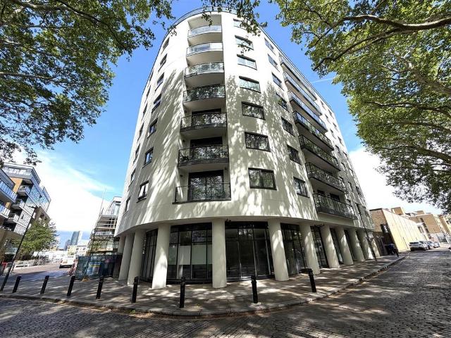 4 Wharf Street, London SE8 2 bed apartment to rent £2,150 pcm £496 pw