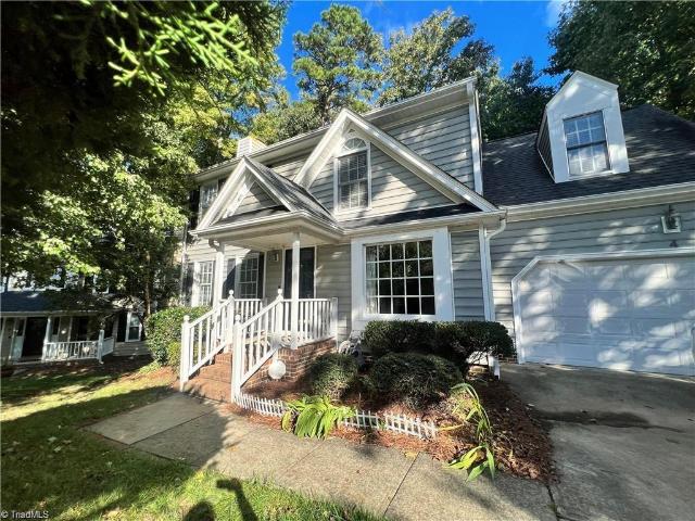 4 Whistling Oak Trail