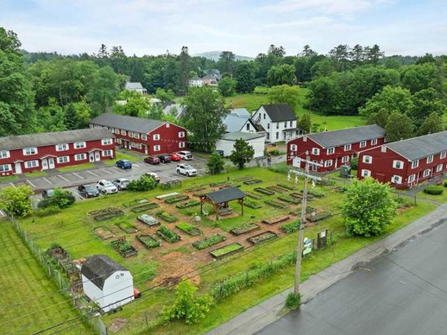 4 Williams St, Lancaster, NH 03584