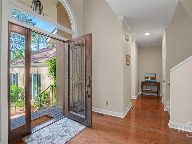 4 Willow Oak Circle