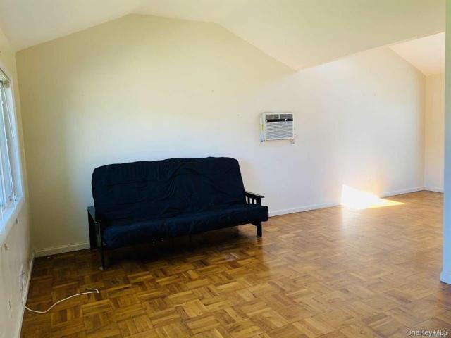 4 Willow Place