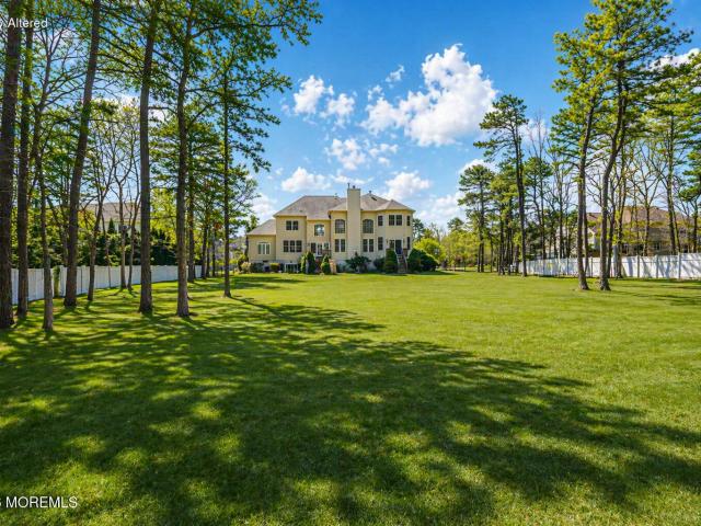 4 Wilson Boulevard