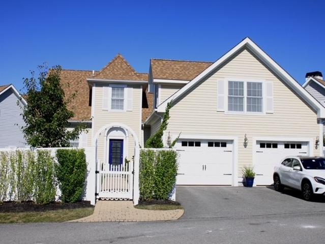 4 Wimbeldon Circle