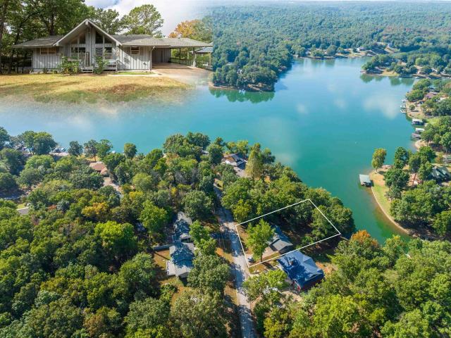 4 Winnebago Circle