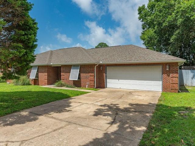 4 Windale Rd, Mary Esther, FL 32569