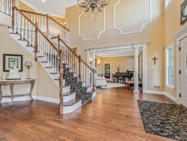 4 Wisteria Ct