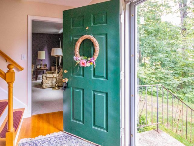 4 Woodbine Drive, Londonderry, US, NH