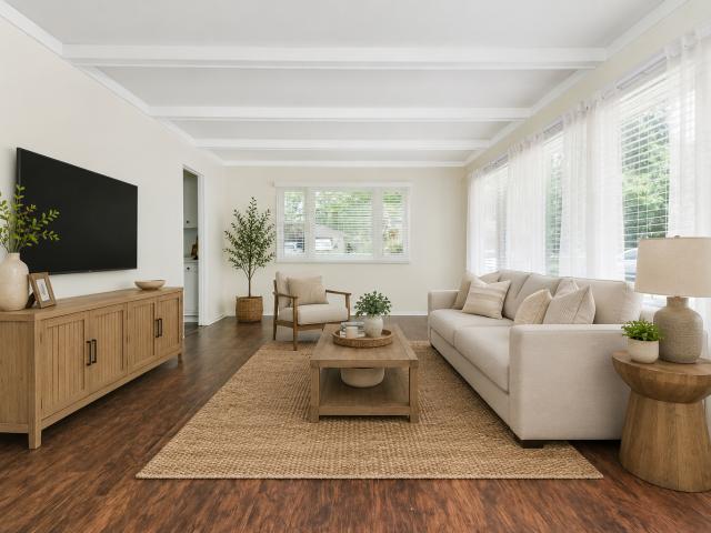 4 Woodruff Drive