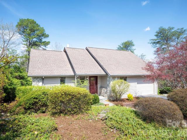 4 Zachary Ridge Rd, Asheville, NC 28804 | MLS #4363