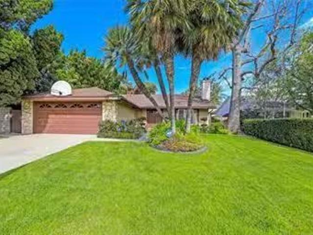 $4,000 4 Bedroom 2 Bathroom House In Northridge With Great A.