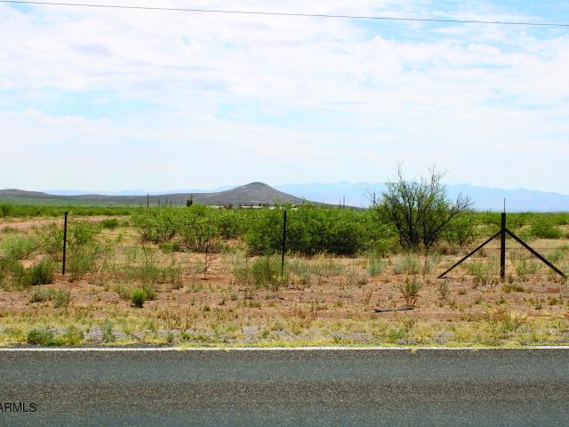 4.01 Acres E Antelope Road # 37