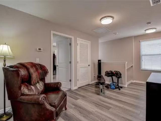 $4,250 5 Bedroom 3 Bathroom House In Pinellas Park With Grea.