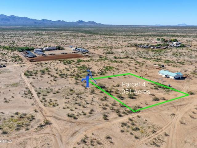 4 239th Ave, Wittmann, AZ 85361