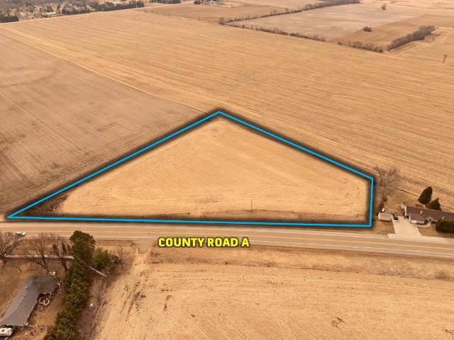 4.38 M/L Acres County Road A