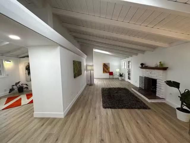 $4,300 3 Bedroom 2 Bathroom House In La Mirada completely re.