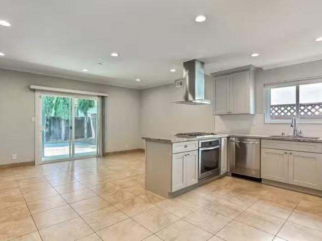 $4,300 / 3bed, 2bath Completely remodeled, Cul de sac, Cup.