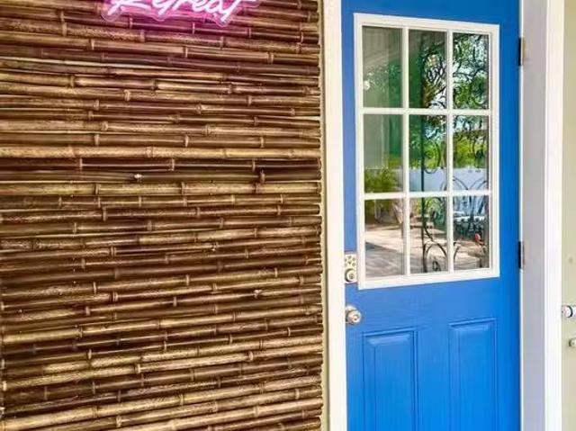 $4,400 FULLY FURNISHED, 3 Bed/2 Bath, HEATED POOL + HOT TUB.