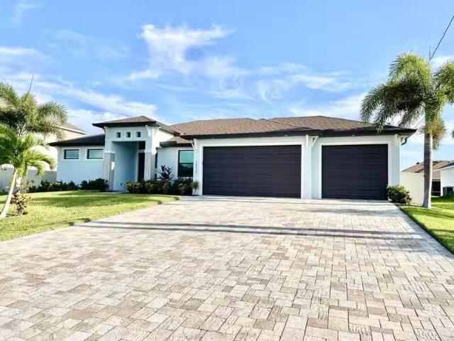 4,500 3 Bed 2 Bath Furnished Pool Home 1212 Sw 38th St #NA