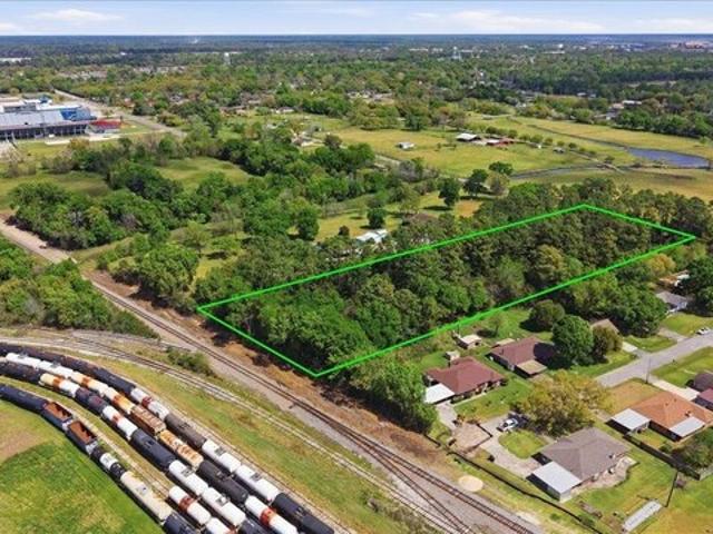 4.63 Acres on Newton, Orange, TX 77630