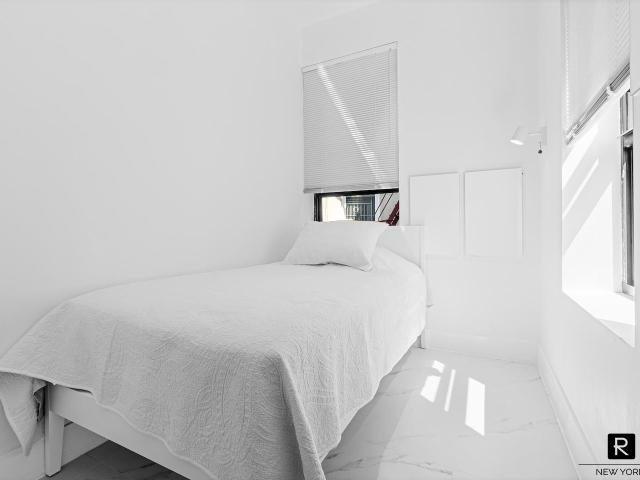 4 6 West 105th Street, Unit 6