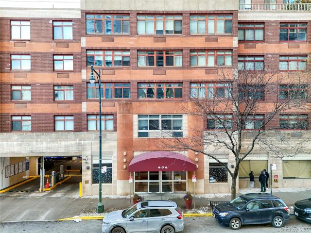 4 74 48th Avenue, Unit 35E