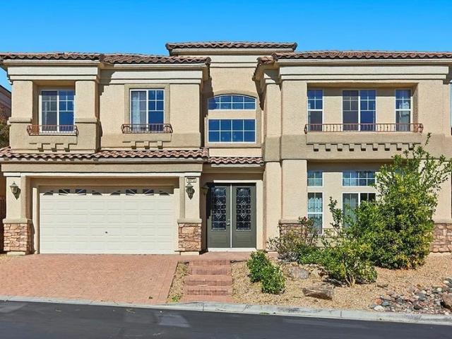 4,850SqFt Home, Private Pool, Gated – Cent. Hills
