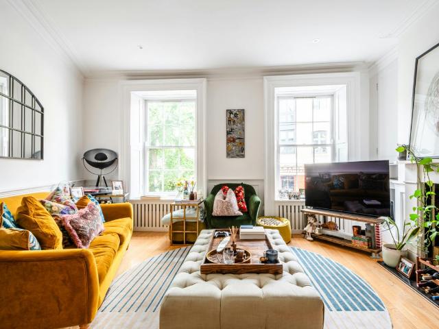 4A Hanbury Street, Spitalfields, London E1, 2 bed town house to rent, £3,900 pcm | PrimeLocation